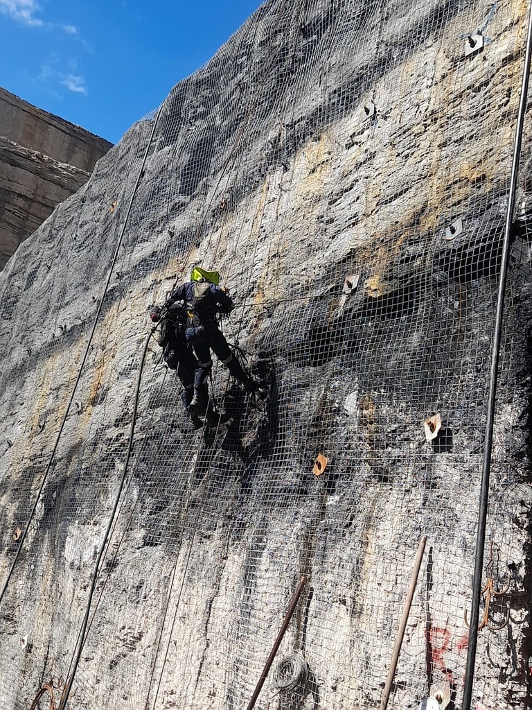 Slope Stabilization - Hoff Geotechnik (Pty) Ltd